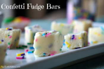 Easy Confetti Fudge Bars Recipe - My 3 Little Kittens
